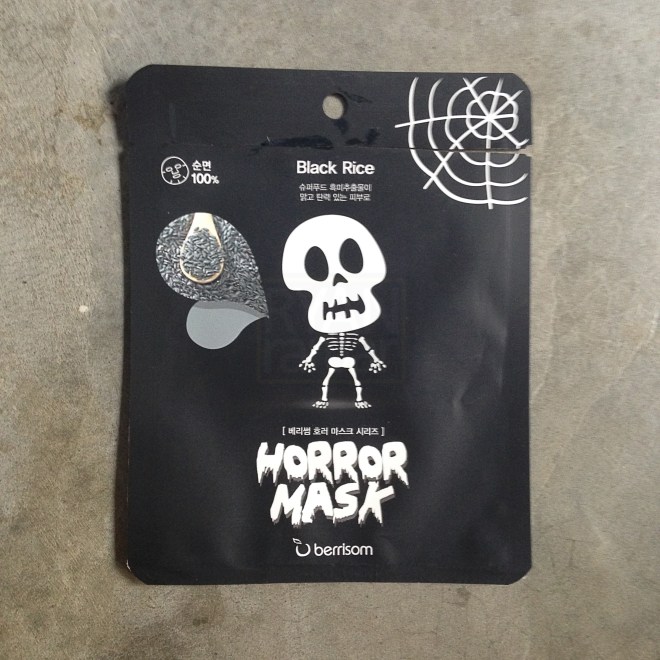 Review: Berrisom Horror Mask – Skull (Black Rice) – Ryanraroar